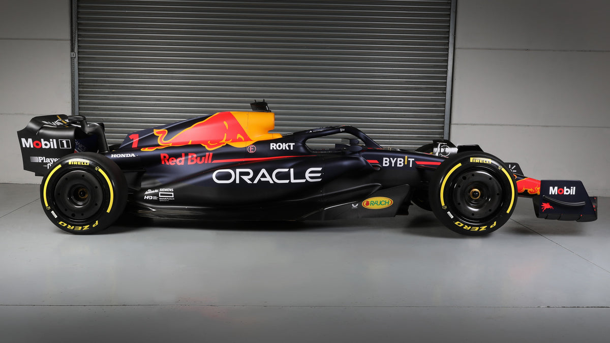 2023 Red Bull Racing RB19 Show Car – F1 Authentics