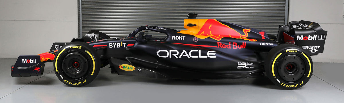 Official Oracle Red Bull Racing 2023 RB19 Show Car – F1 Authentics