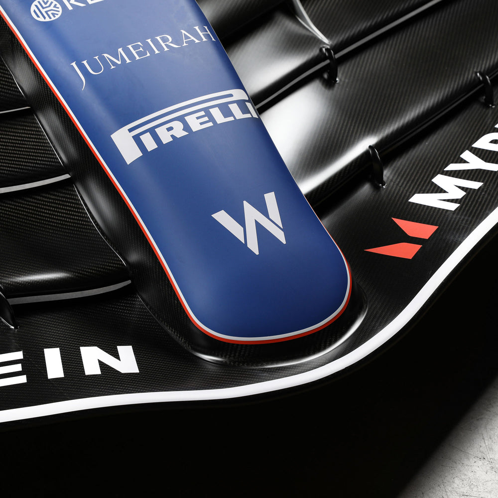 Official Williams Racing 2024 FW46 Show Car | F1 Authentics