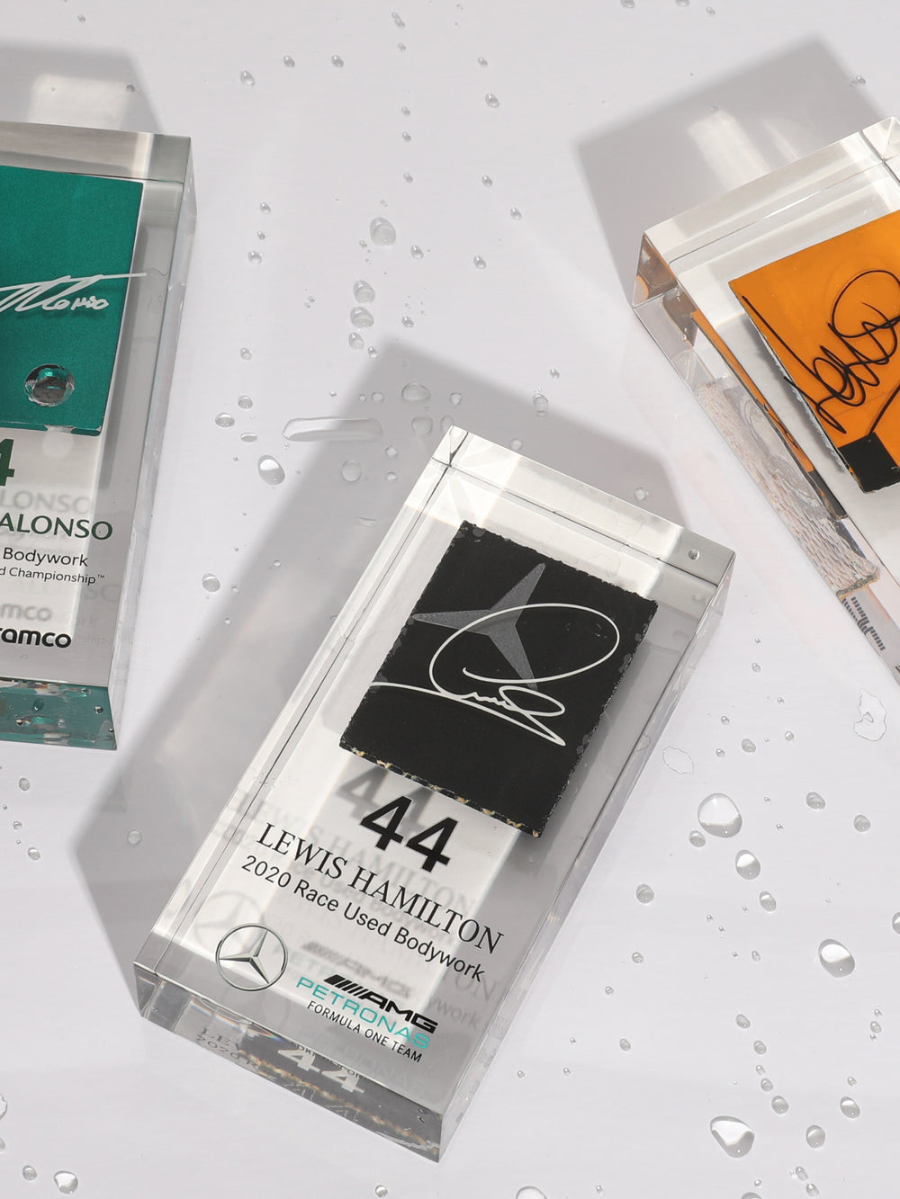 Official F1® Bodywork in Acrylic | Race Used F1® Bodywork in Acrylic ...