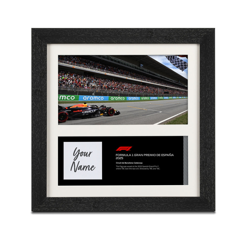 F1® Chequered Flag | Black and White F1® Flag | F1 Authentics