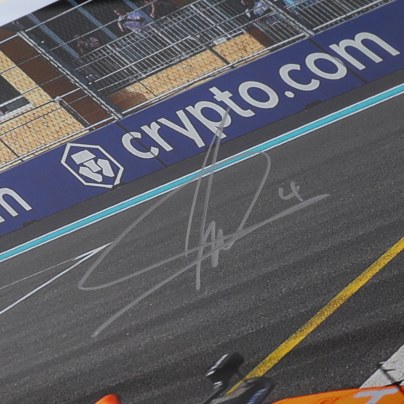 Official F1® Signed Photos | F1 Photos Signed by Drivers | F1 Authentics