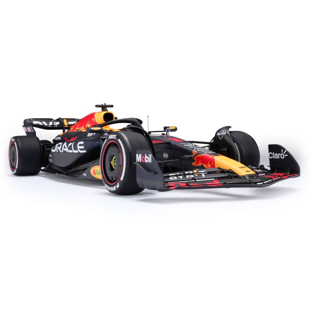 1/8 Scale Model F1® Cars | Formula 1® Merch | F1 Authentics