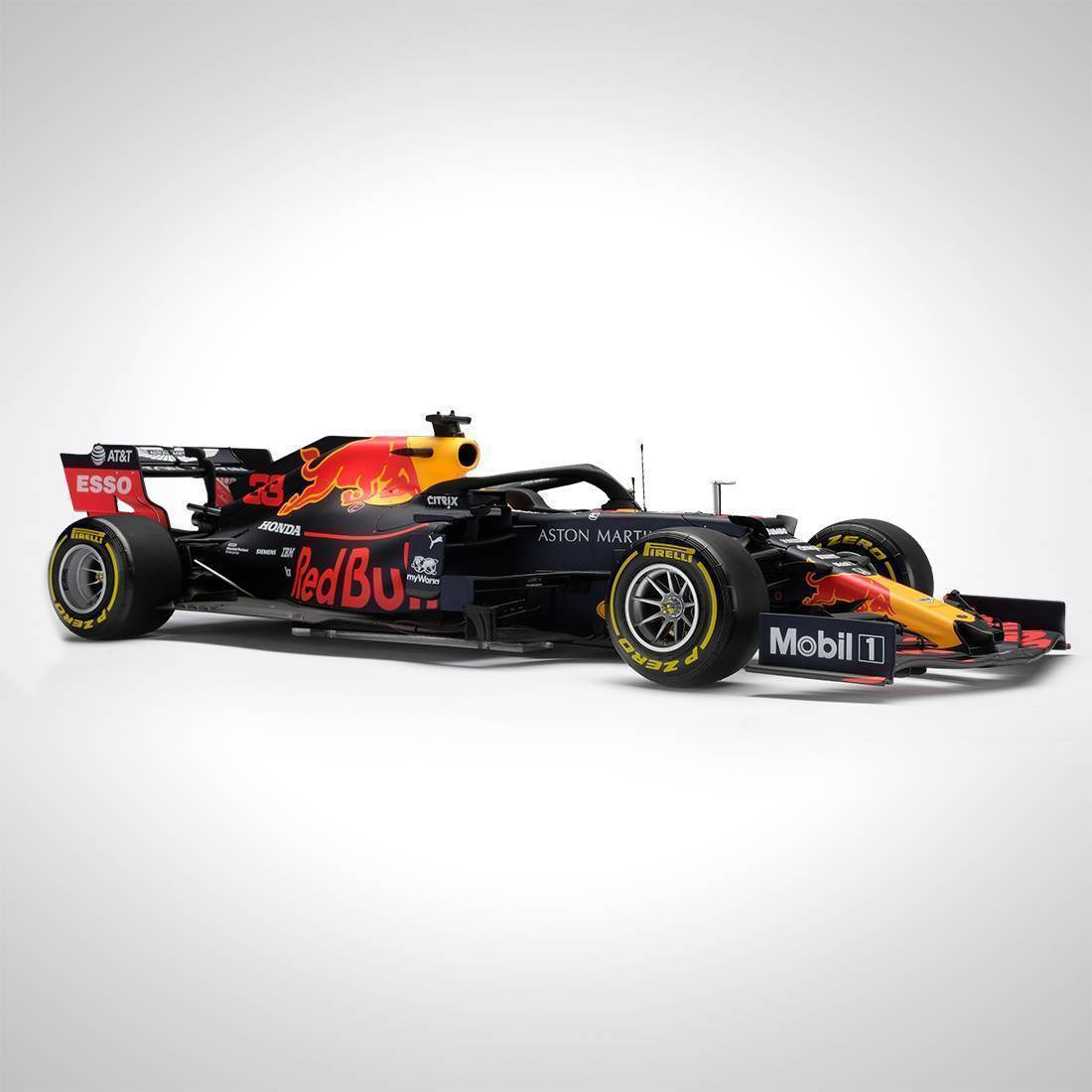 1/8 Scale Model F1® Cars | F1® Memorabilia | F1 Authentics