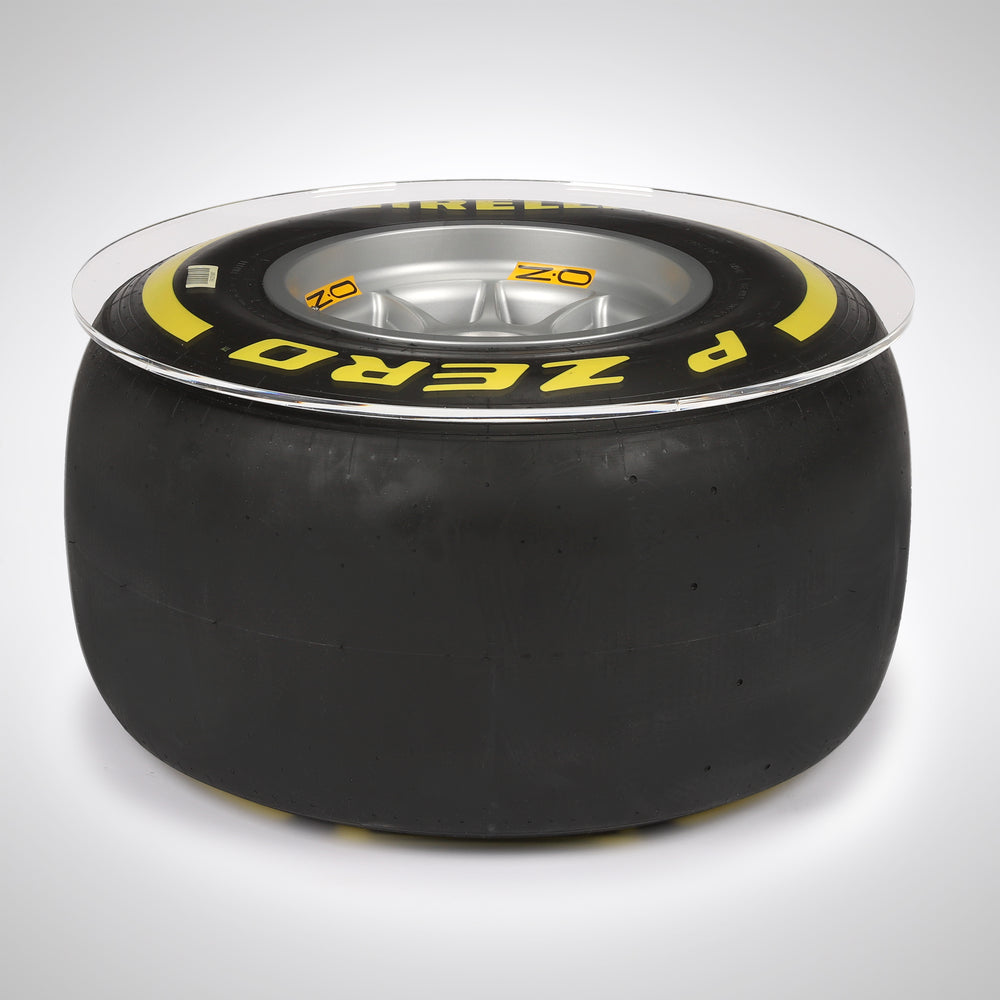 Pirelli F1® Team Memorabilia | F1 Authentics Shop