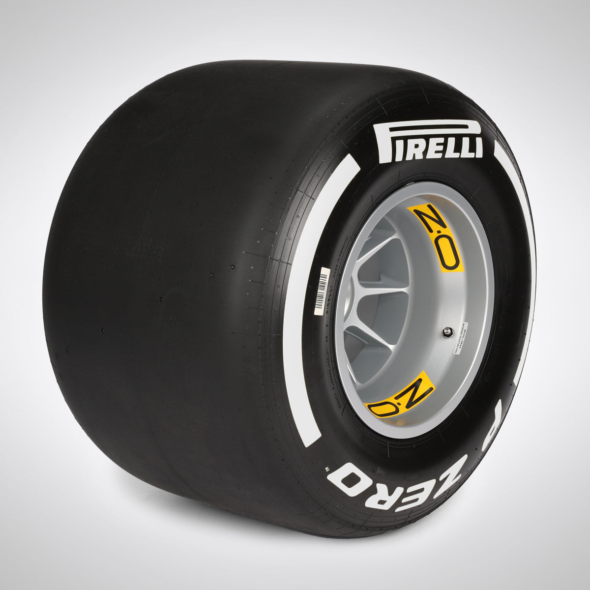 Pirelli F1® Team Memorabilia | F1 Authentics Shop
